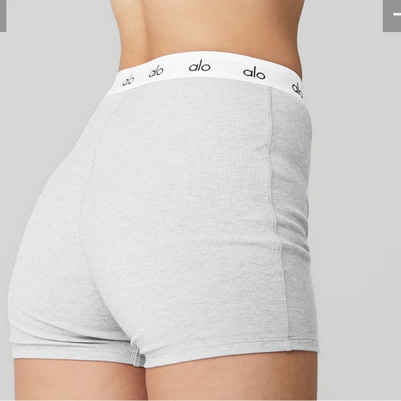 ALO Yoga | Intimates & Sleepwear | Alo Icon Ribbed Boyshorts Brand New ...